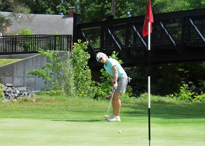 Amateur Women's Golf Championship tees of Monday at Mount Anthony ...