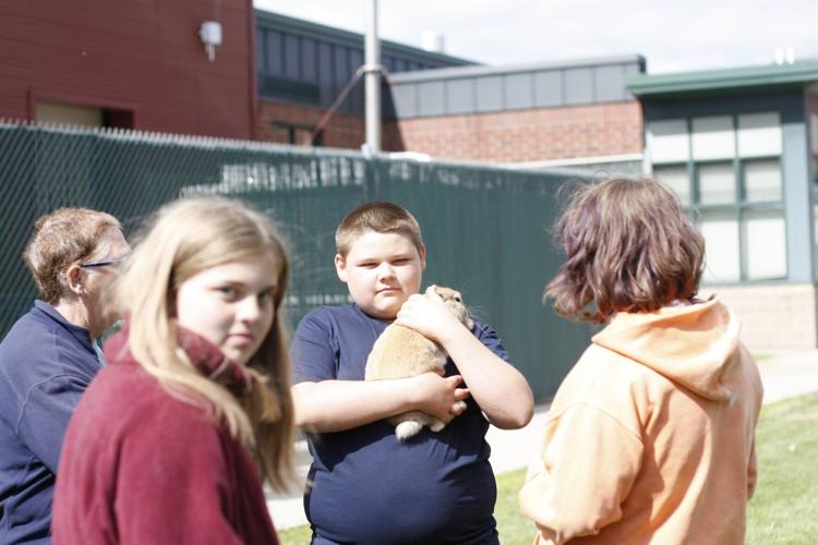 Photos | Meet and greet: Students send off school year with special ...