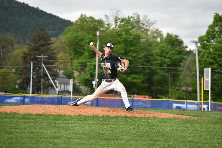Andrick delivers walk-off win for Patriots | Sports | benningtonbanner.com