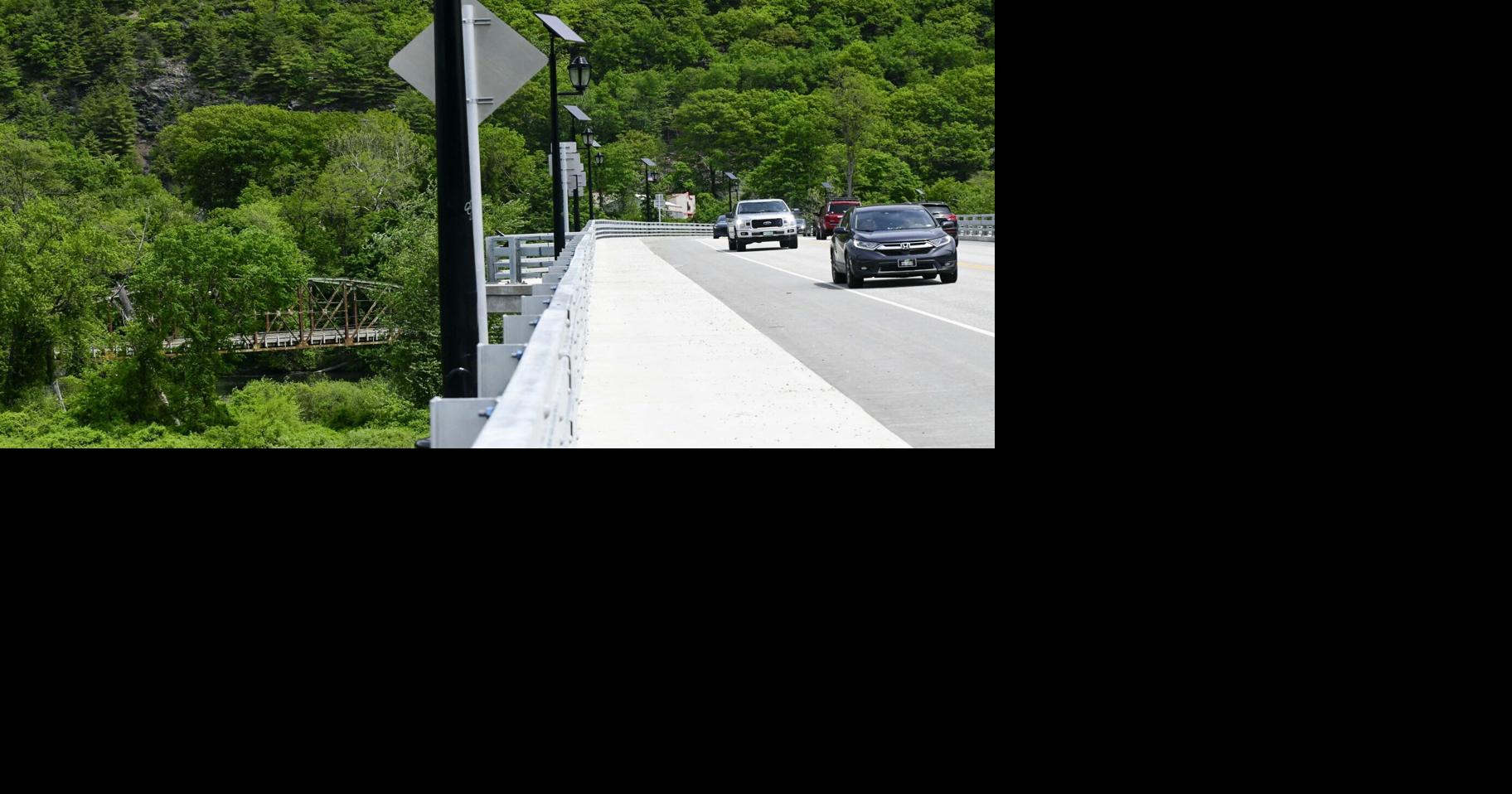 Closed river bridges force bikers and pedestrians onto new John Stark ...