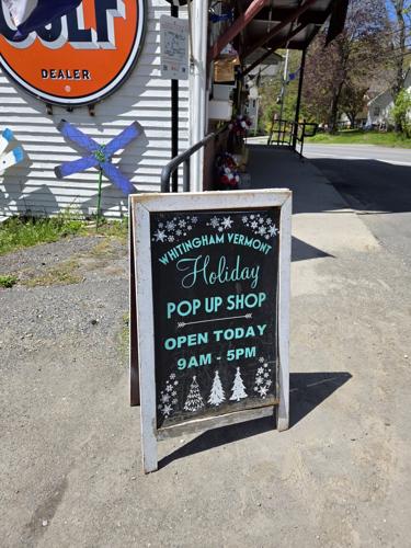 Christmas all year: Holiday pop-up shop celebrates 10 years in business ...