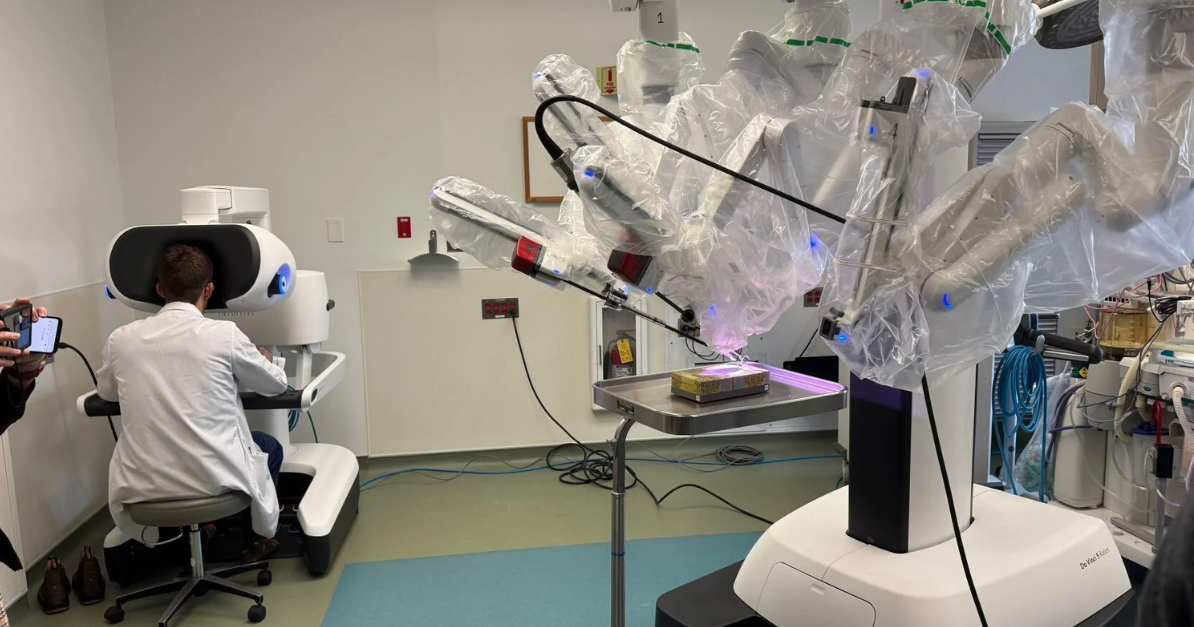 This robot can take out your gallbladder: SVMC introduces game-changing ...