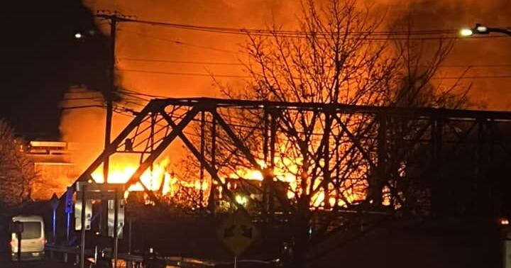 Montpelier rk Miles suffers fire and loses stock; mayor says main ...