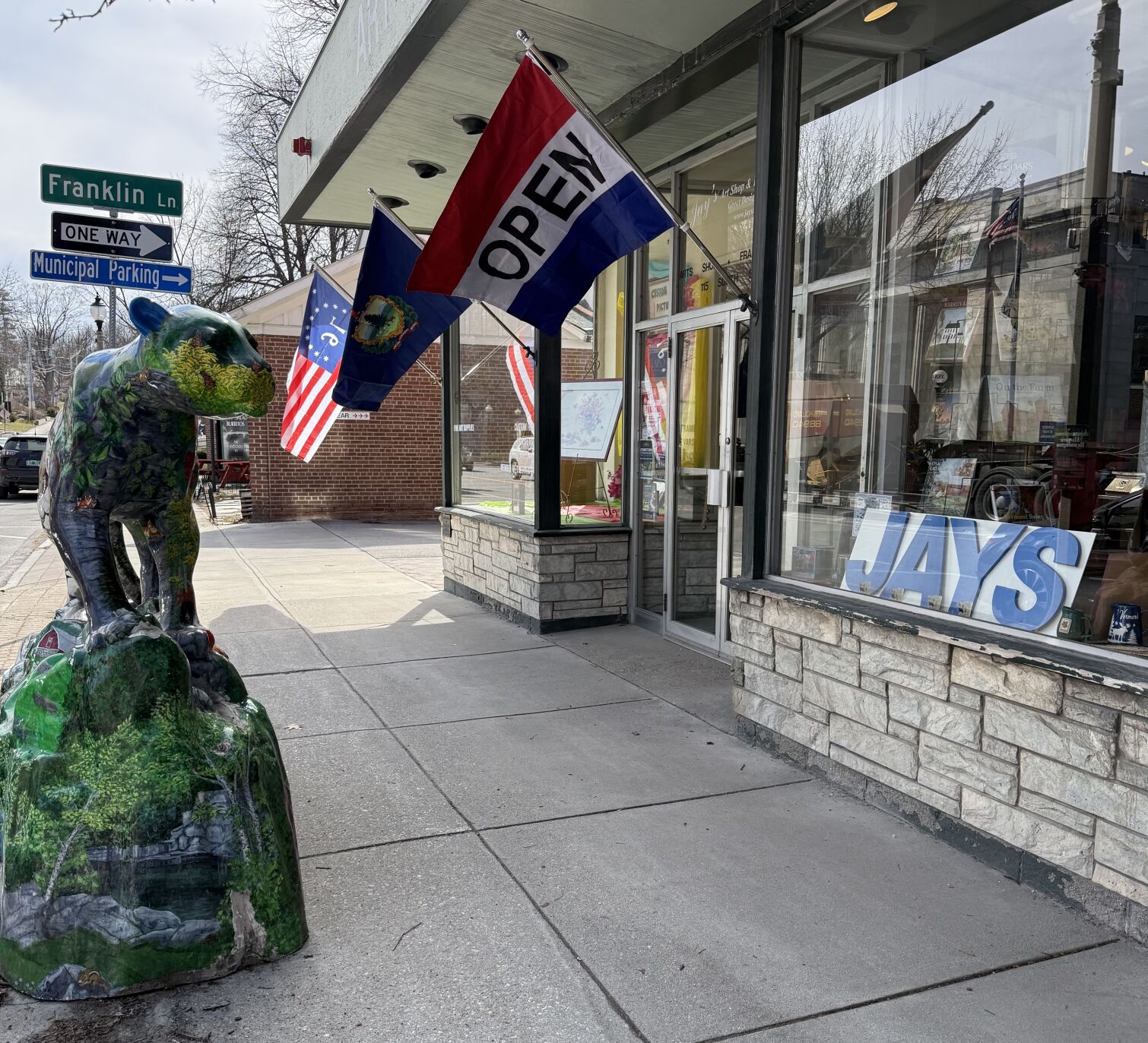 Jay’s Art Shop & Frame Gallery Announces Sale of Business | Business | benningtonbanner.com