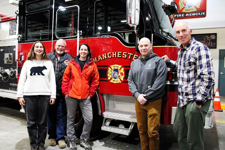 Sign brings new members to the Manchester Fire Department | Local News ...