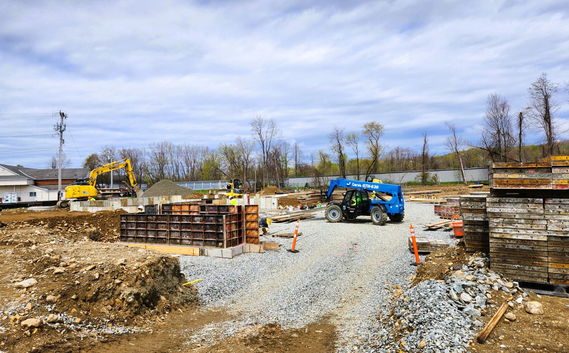 Car wash breaks ground | Local News | benningtonbanner.com