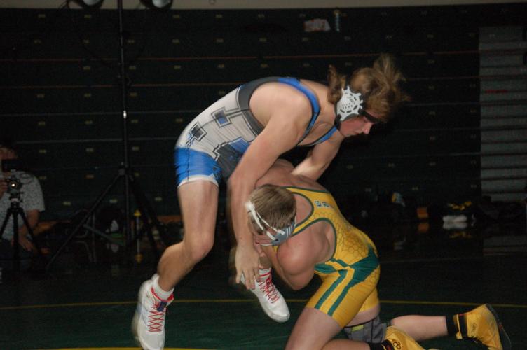 Hoosick Falls outlasts Burr and Burton in interstate dual meet, 48-30 ...