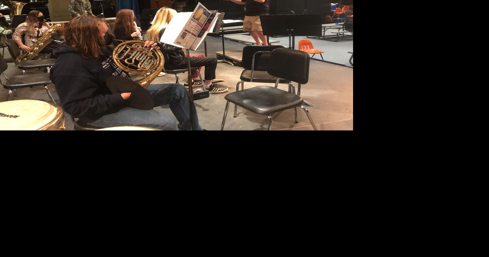 Mount Anthony Union High School bands hold first indoor concert in two ...