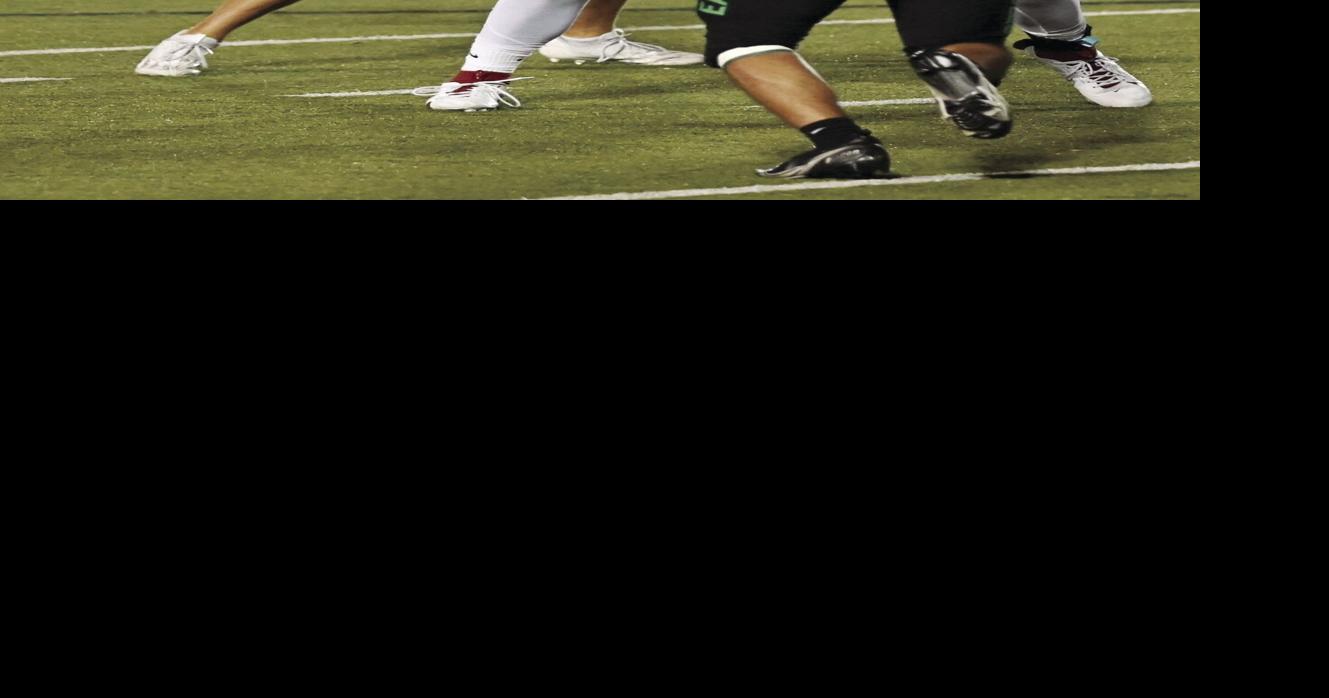 Panthers dominate Golden Eagles 63-7 | Sports | bentoncourier.com