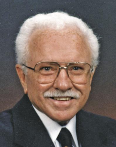 5 to be inducted to Wall of Fame, Adams takes service award | News ...