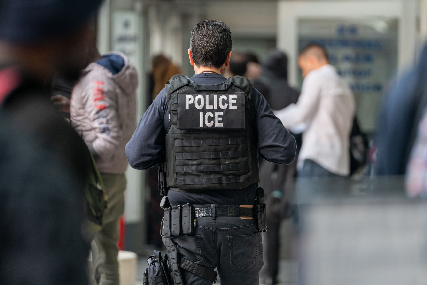 Recent ICE arrests of Berkshire residents spark debate over immigration ...