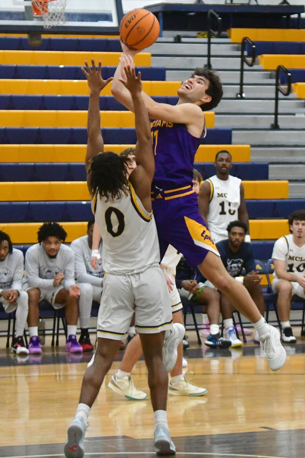 Williams College men, women sweep basketball doubleheader in ...