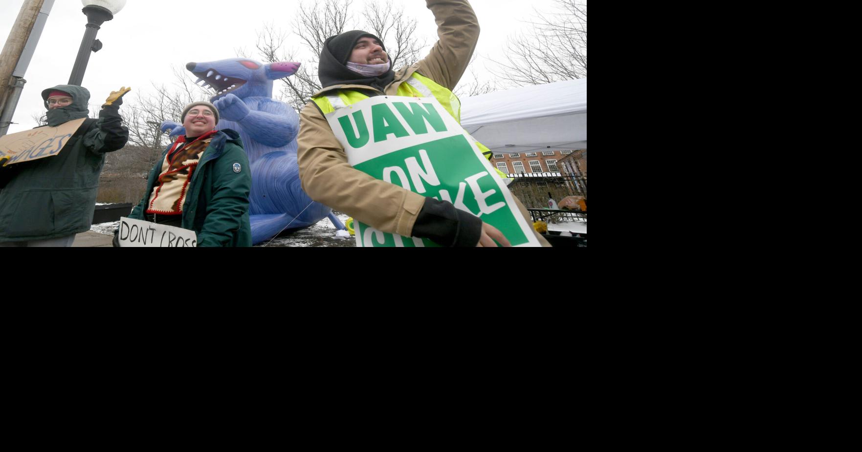 With songs of solidarity, Scabby the Rat and unmet demands, the Mass ...