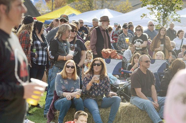 Ramble on: Community warms up for annual Mount Greylock trek with fun ...