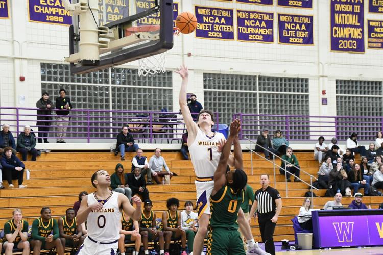 Williams College men's basketball ends 6-game losing streak, beating ...