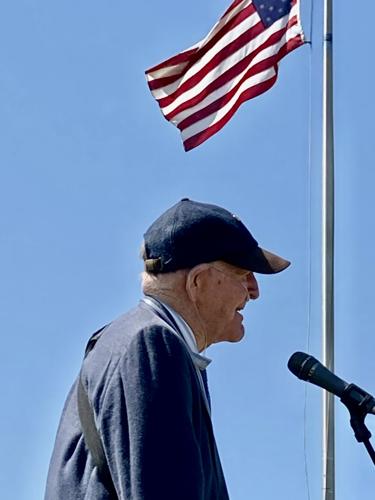 World War II veteran Robert Chapin Alsop, 100, tells Tyringham stories ...