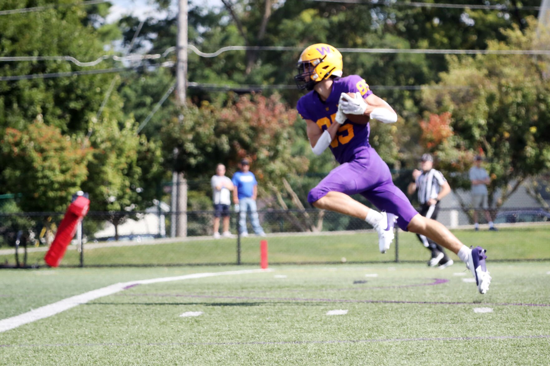 Williams College football holds off a late Colby rally to start season ...