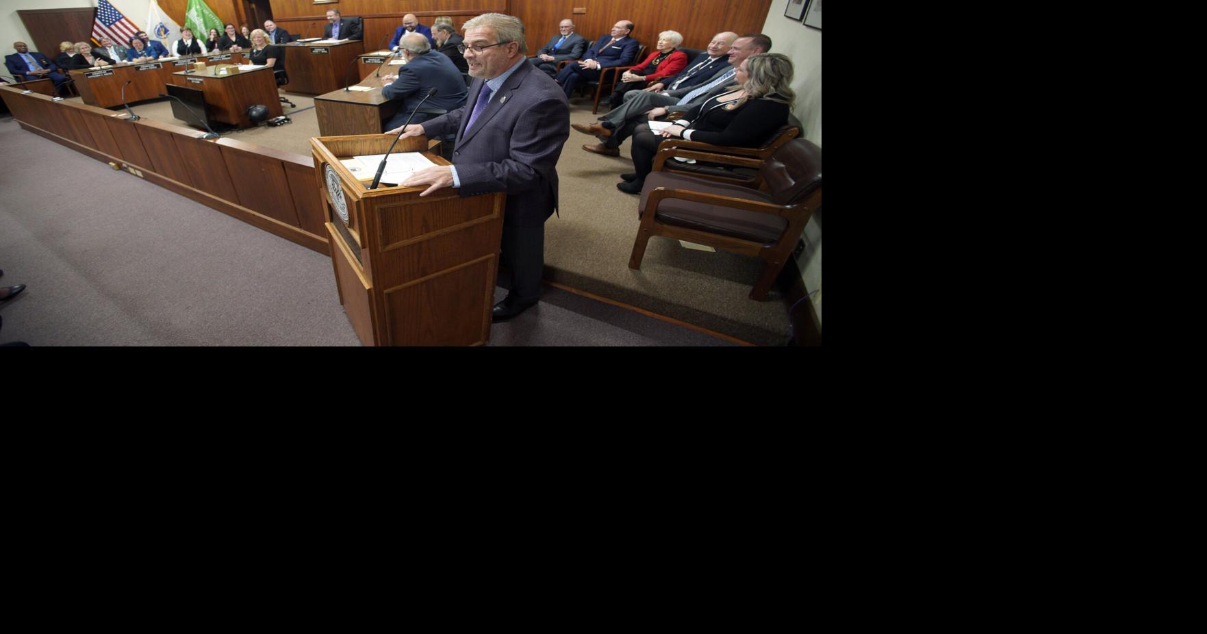 Newly inaugurated Pittsfield Mayor Peter Marchetti calls for 'one ...