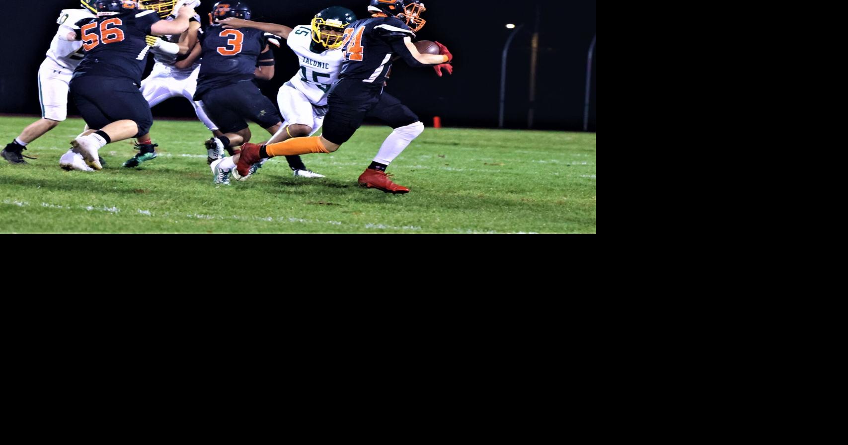 Taconic football hits roadblock in Round 1 of MIAA Division VIII State ...