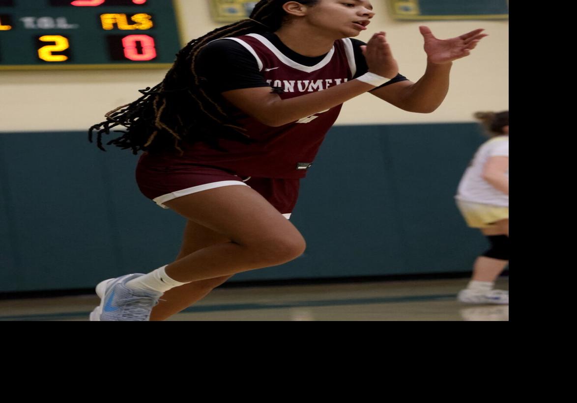 Ynes Bourdon running | | berkshireeagle.com