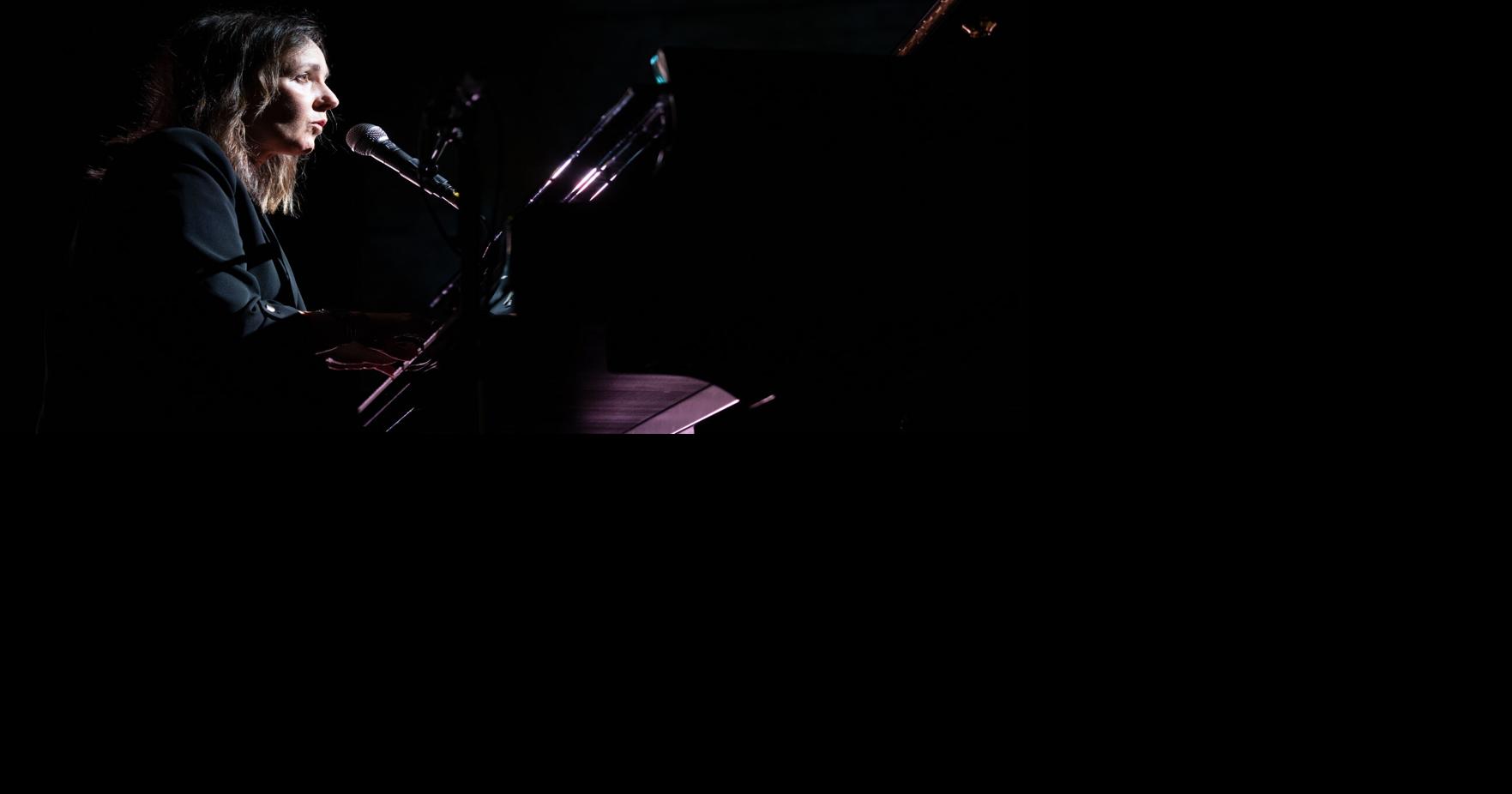 Irish folk singer Karan Casey blends Irish tradition with modern themes ...