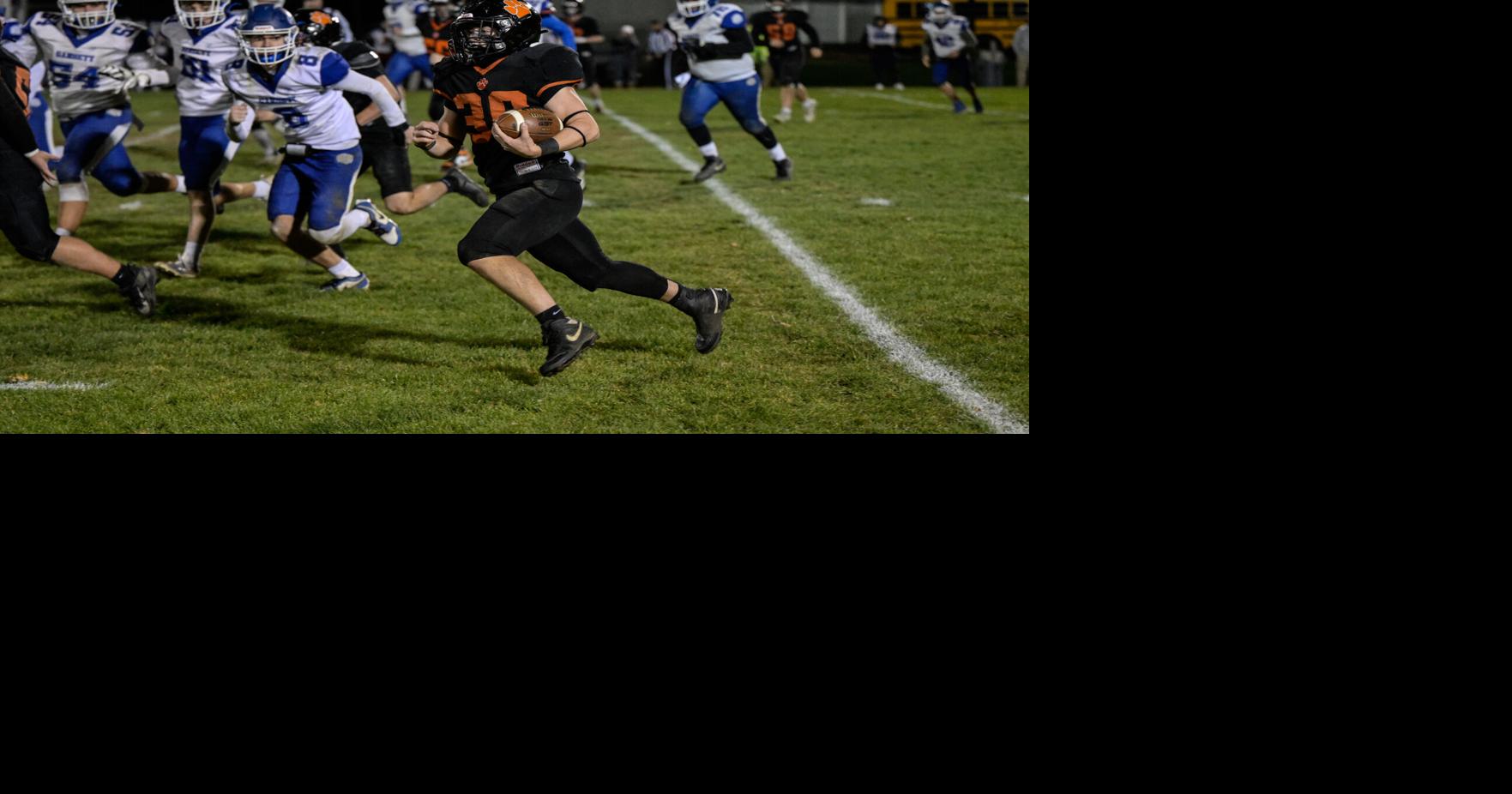 Lee's ground game grinds down Narragansett to win in MIAA Division VIII ...