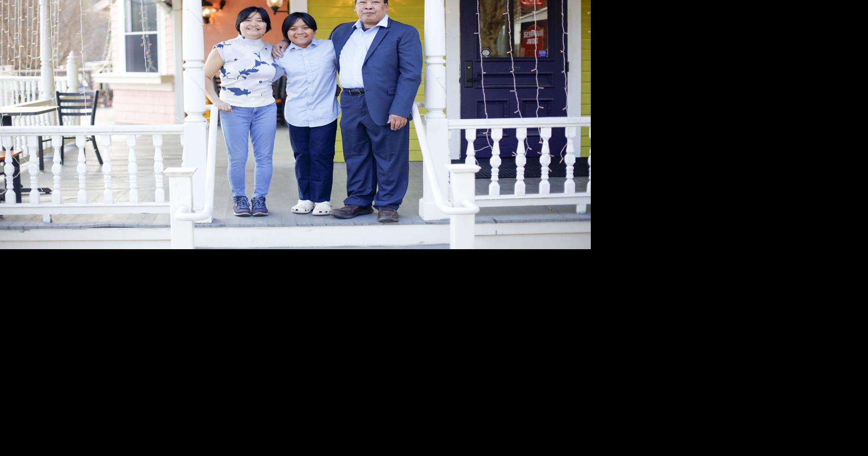 PHOTOS: Burmese Bowl in Lee | Multimedia | berkshireeagle.com