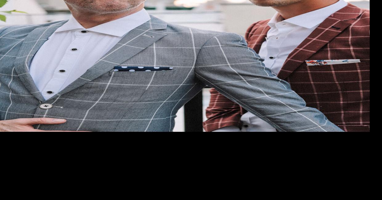 Alan Cumming & Ari Shapiro, Béla Fleck, jazz trumpeter Chris Botti and ...