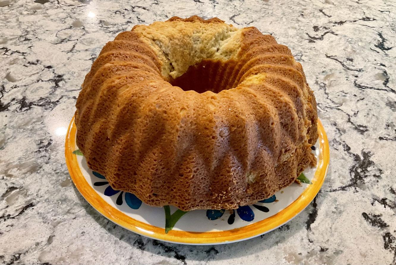 Keep this sour cream pound cake on hand for guests this season | Arts ...