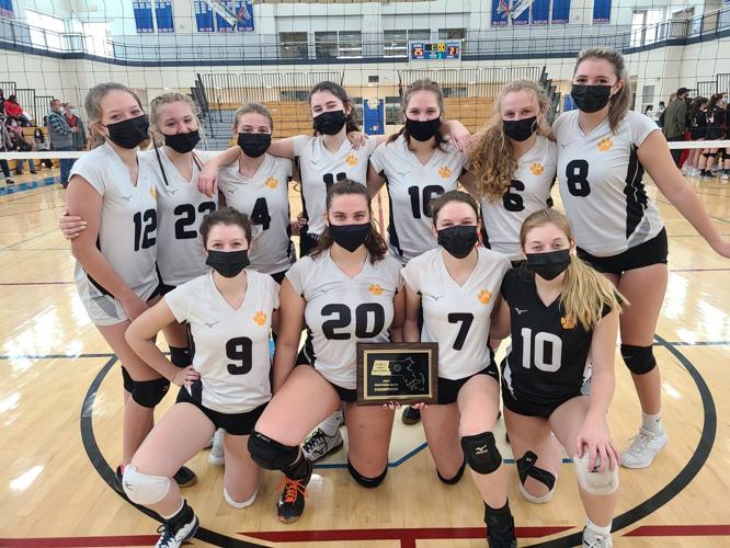 Lee volleyball races by Mount Greylock to Western Mass. Class D title ...