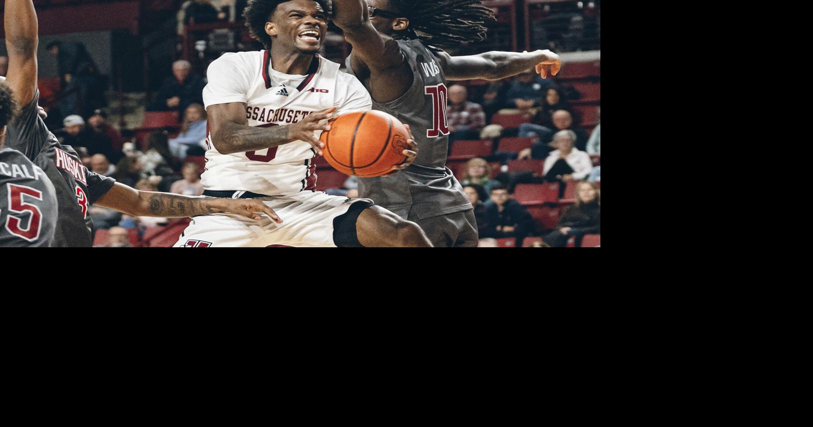 Jaylen Curry scores a career-high 24 points as UMass men's basketball ...
