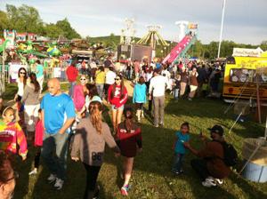 Opening-night visitors to Dalton carnival find plenty of fun | Local ...