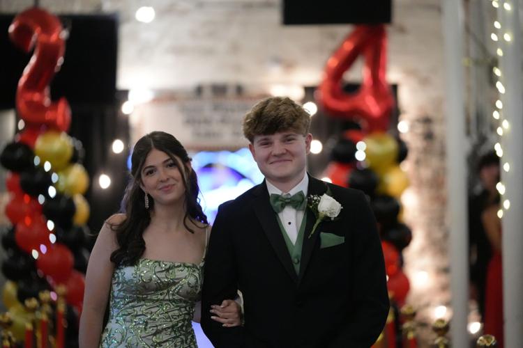 Photos: Pittsfield High School prom | Multimedia | berkshireeagle.com