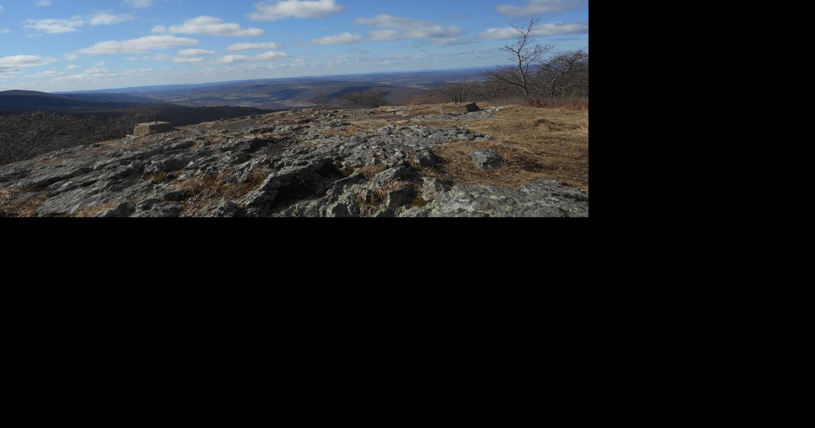 Lauren R. Stevens | Hikes & Walks: Spectacular views at Alander ...