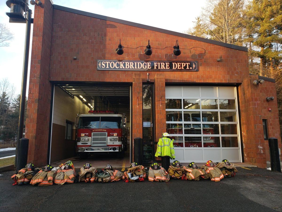 Stockbridge fire chief given boot; 12 volunteers resign en masse ...