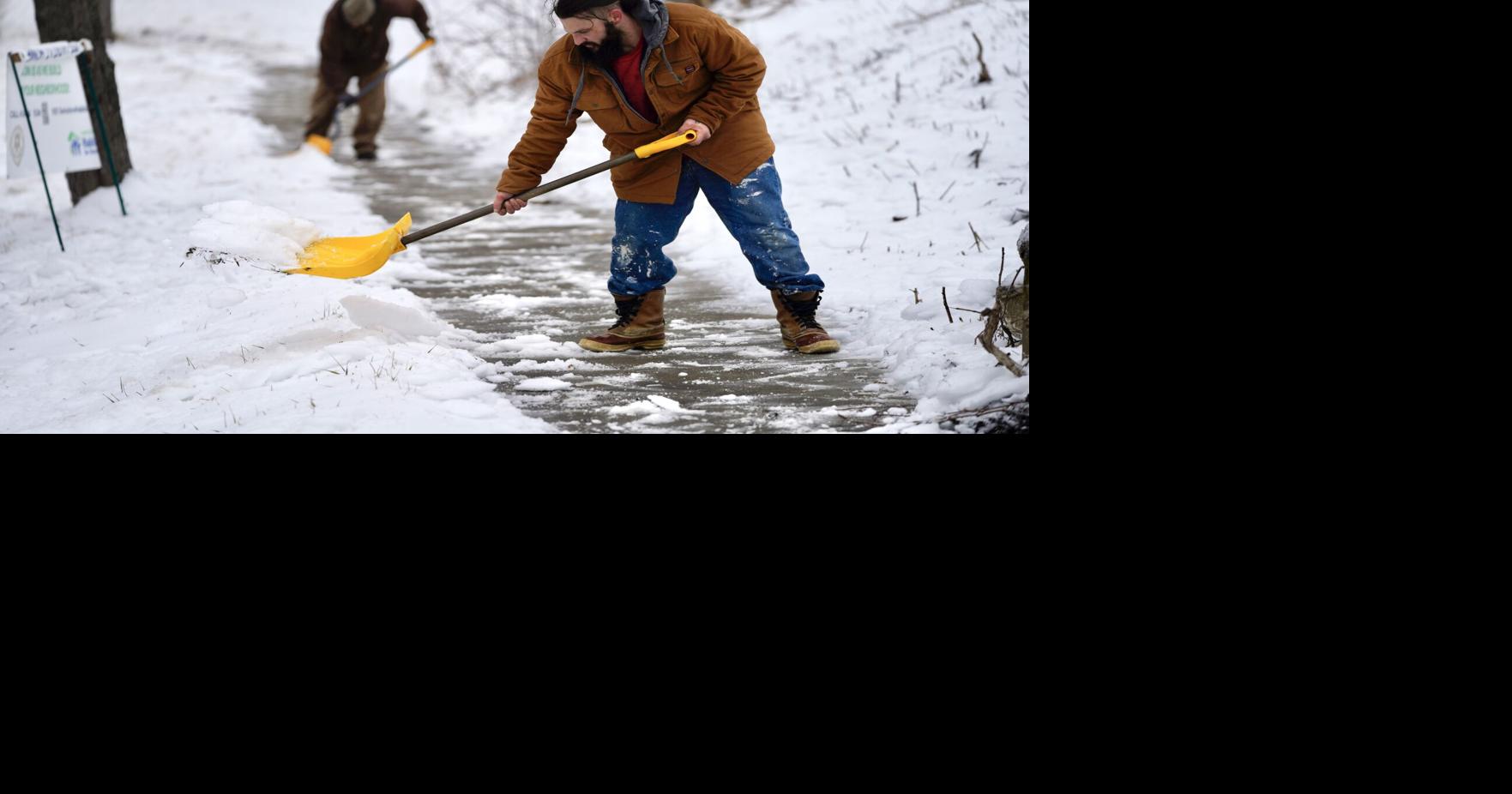 Snow, sleet and ice: Wintry mix makes driving conditions difficult in ...