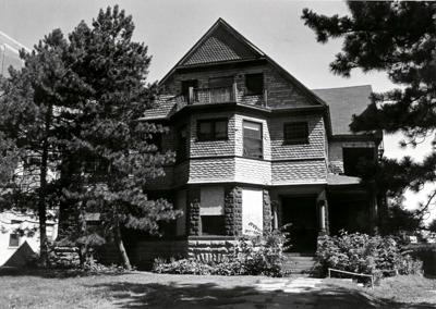 Carole Owens: From Brewster house to William Russell Allen house — part ...