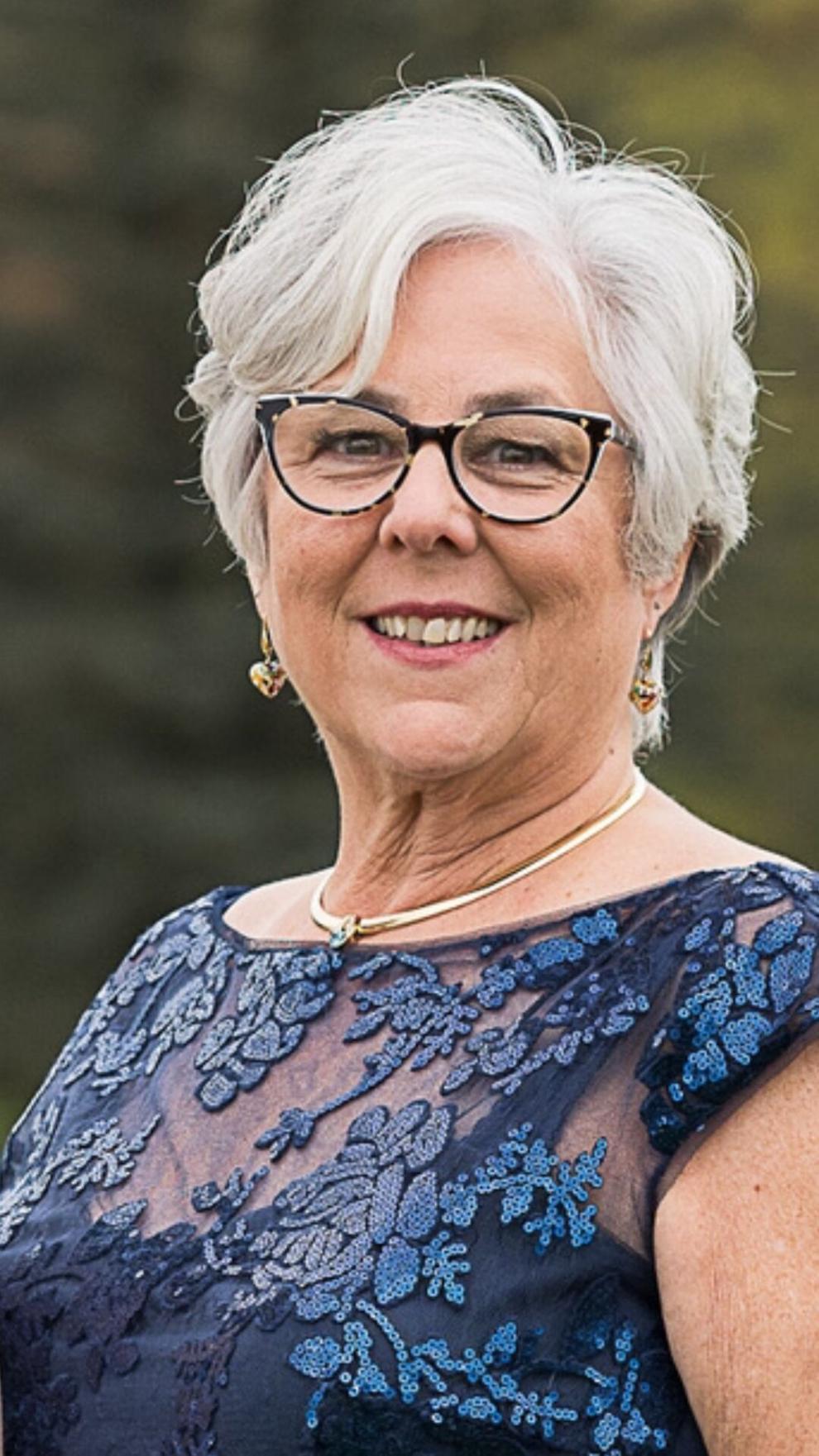 Dalton: St. Agnes Academy's Capeless wins teaching award | Community ...