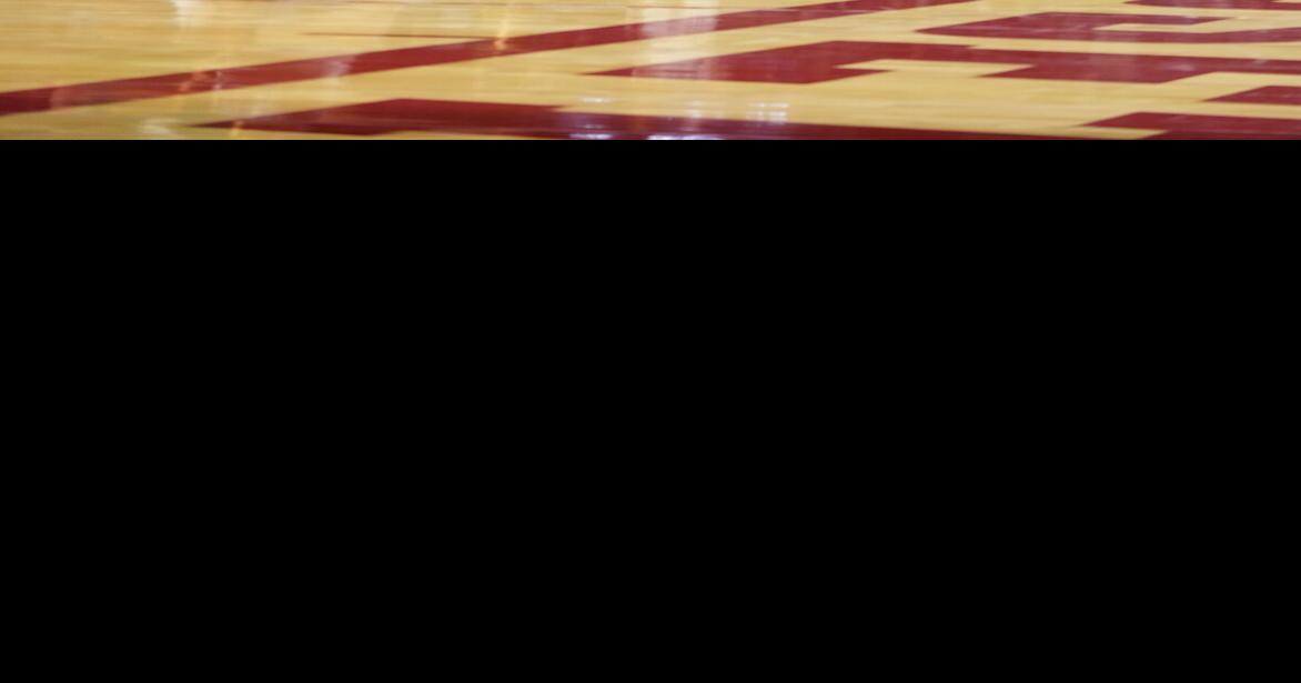 UMass men's basketball drops George Mason in Amherst with last-second ...