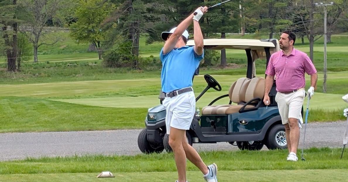 Canadian Eric Banks leads out-of-county contingent into Mass Open after ...