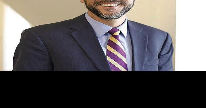 Williams College President Adam Falk to step down in December ...