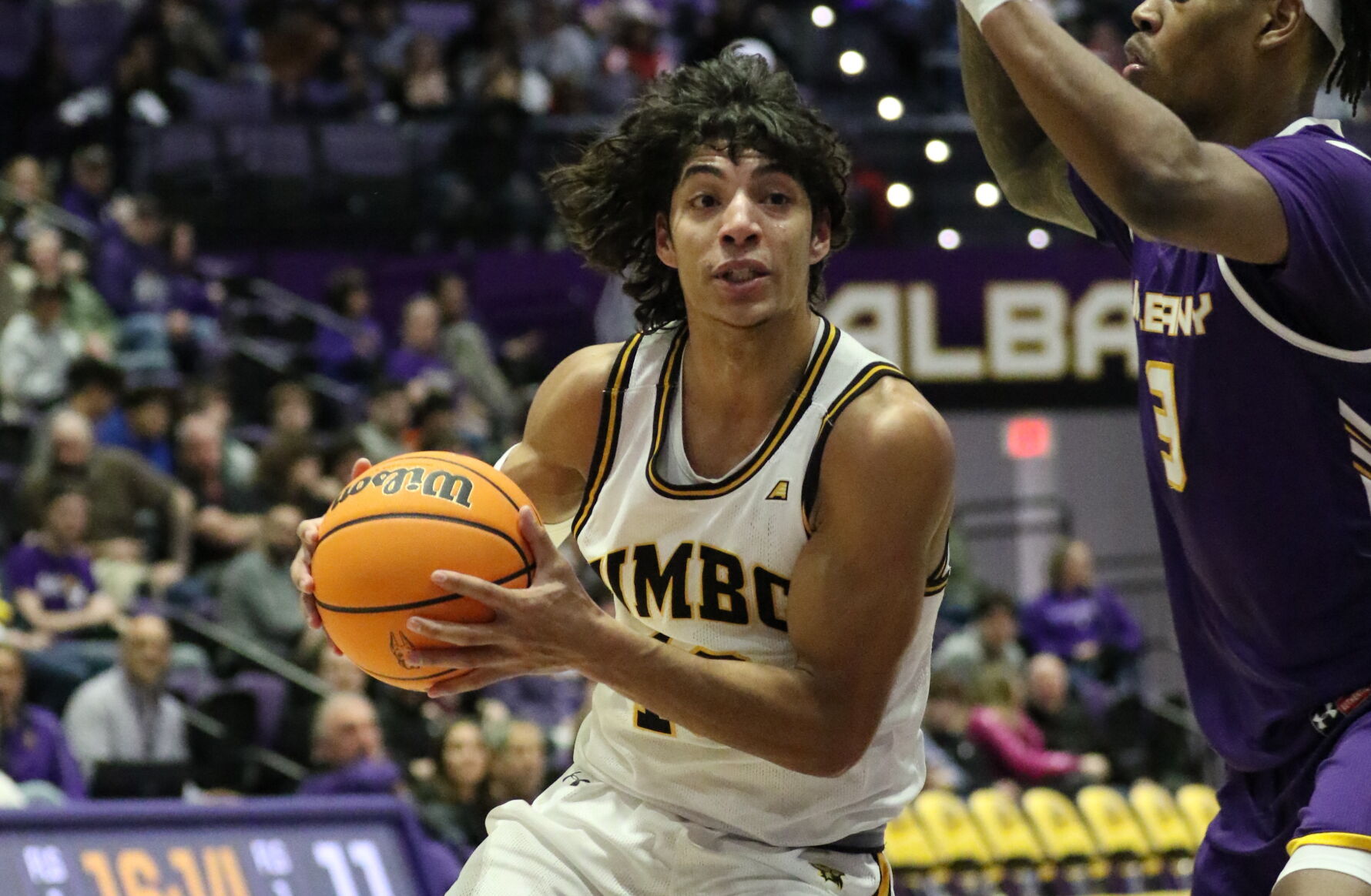 Dion Brown leaves the college basketball transfer portal, commits to Saint Louis University ...