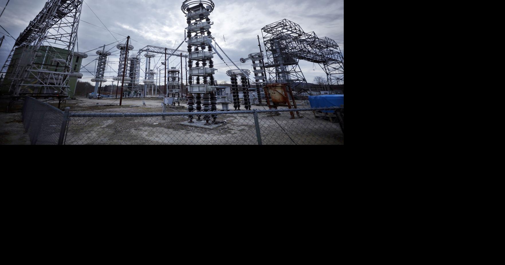 What happens when lightning strikes a power line? A world-class ...