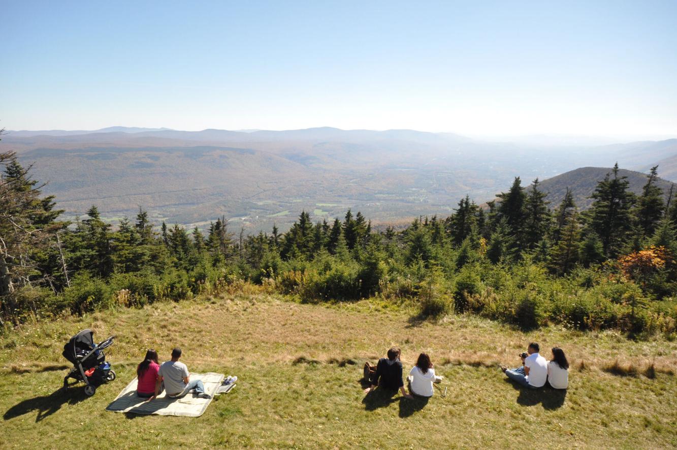 5 scenic drives with breathtaking fall views in the Berkshires and ...