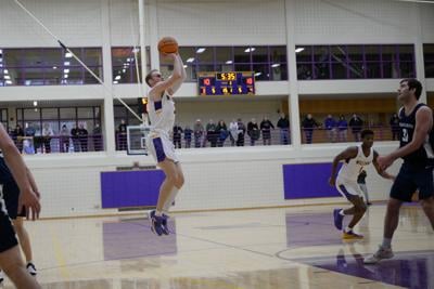 Williams basketball teams set for final battles in gaining conference ...