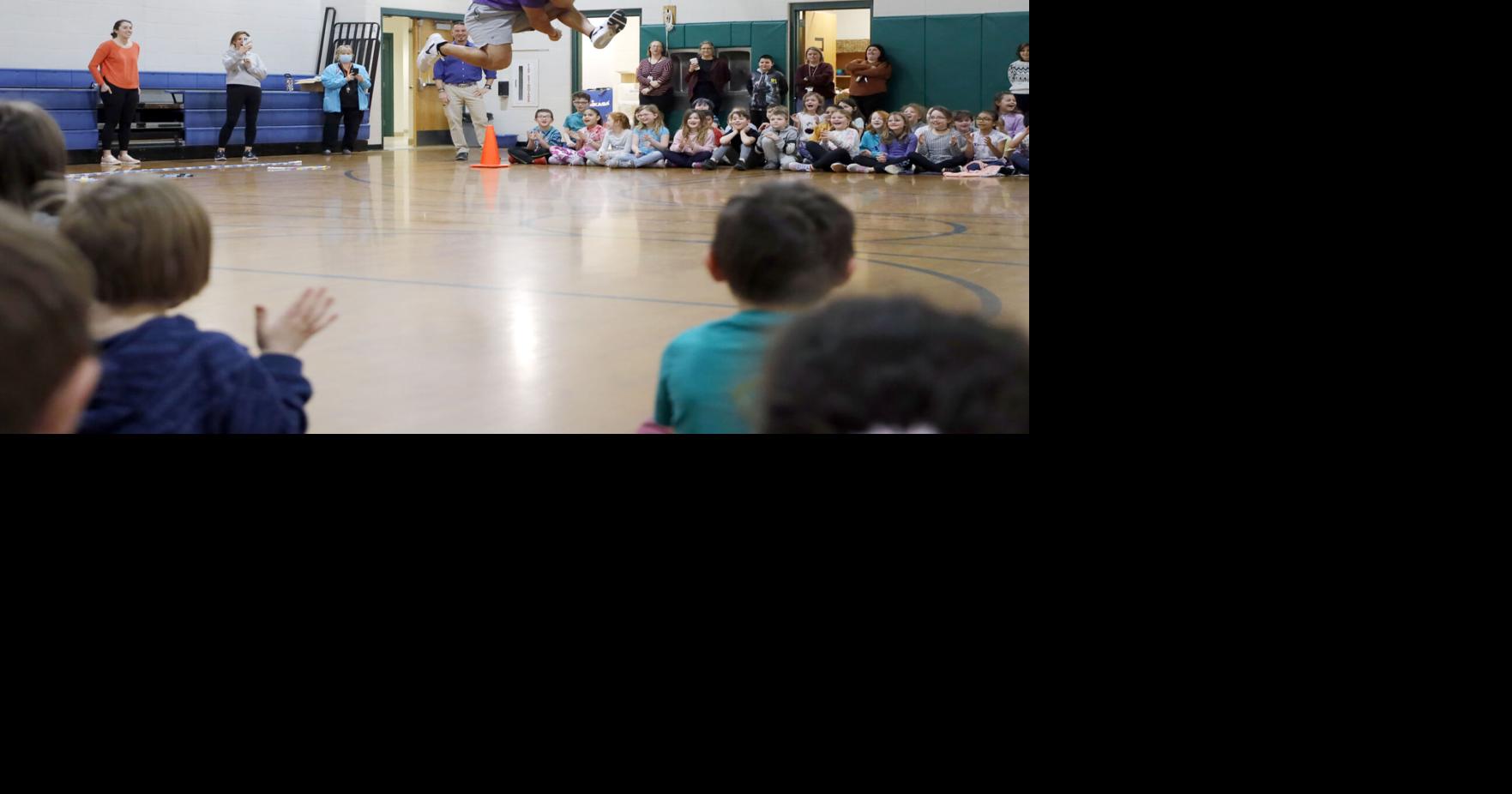 Photos: Nick Woodard brings jump rope and life lessons to Lee ...