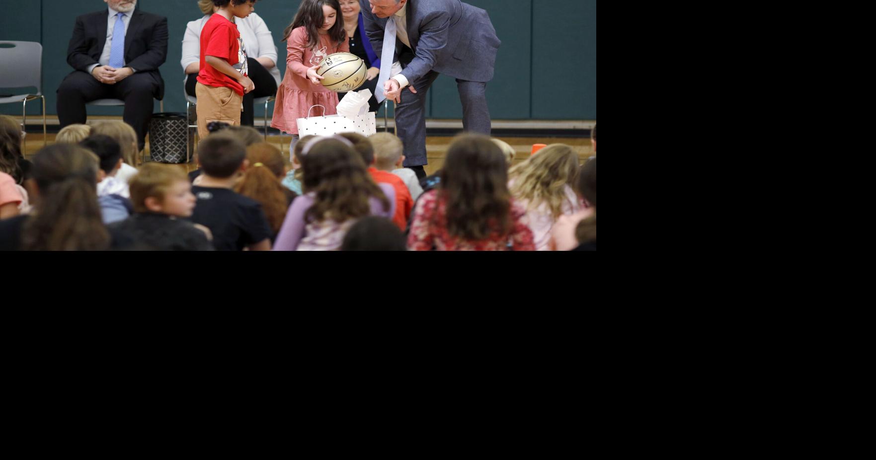 Photos: Colegrove Park Elementary School wins state attendance award ...