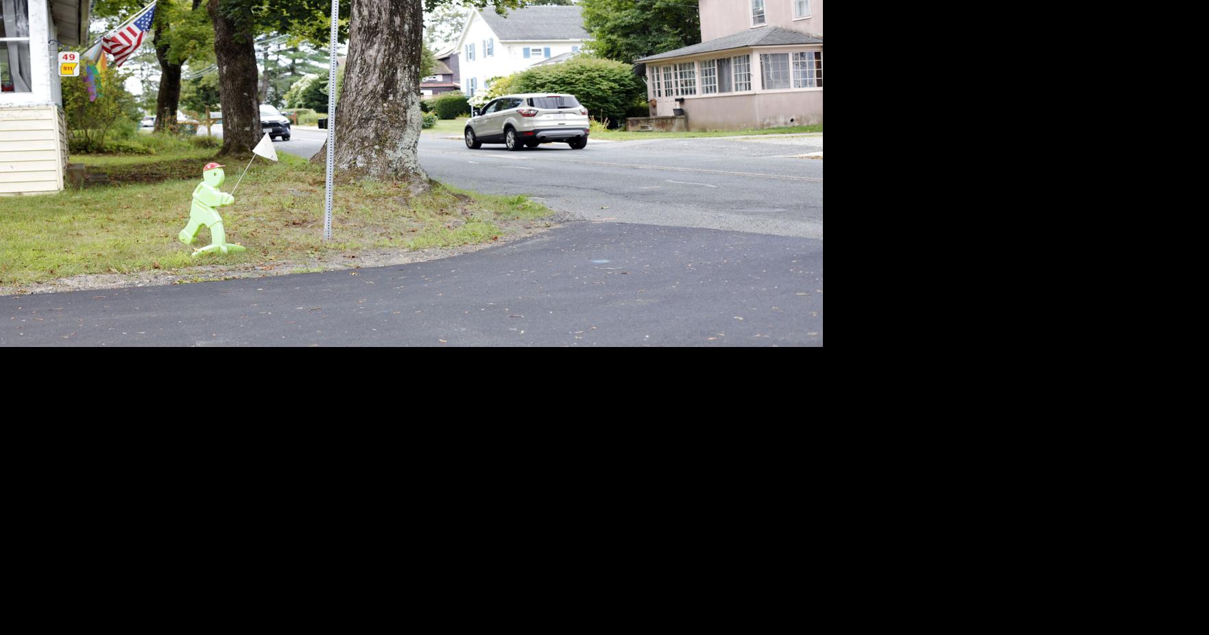 Great Barrington to add stop signs to thwart speeding in East Street ...