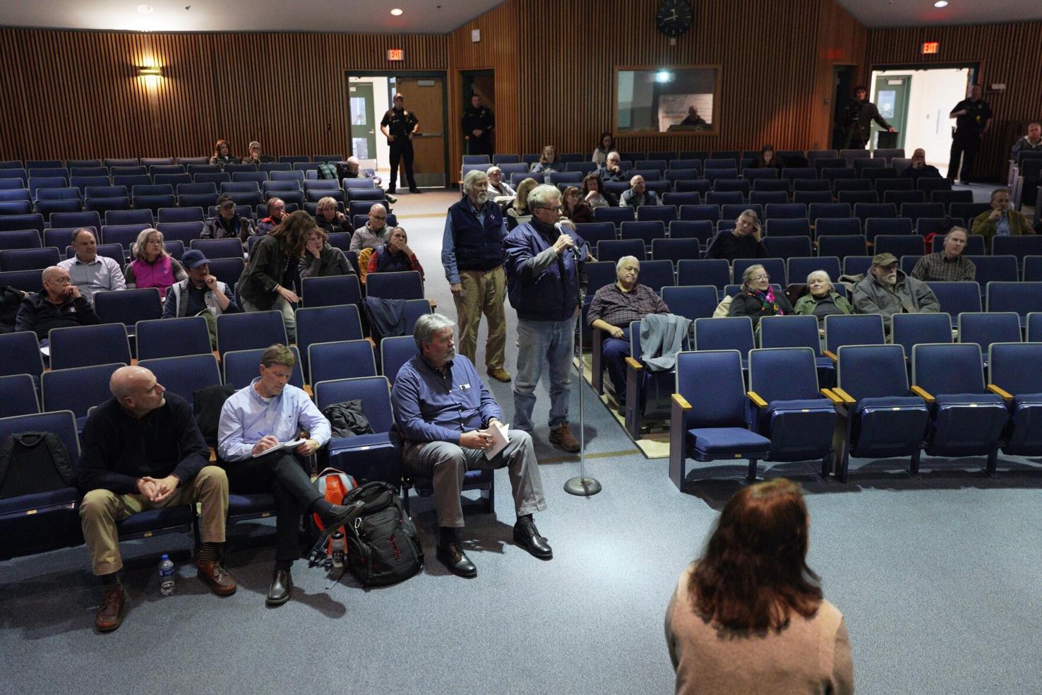 Lee residents bring detailed questions to hearing on PCB landfill ...