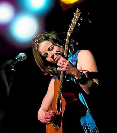 Singer-songwriter Meg Hutchinson — star of concert stage and screen ...